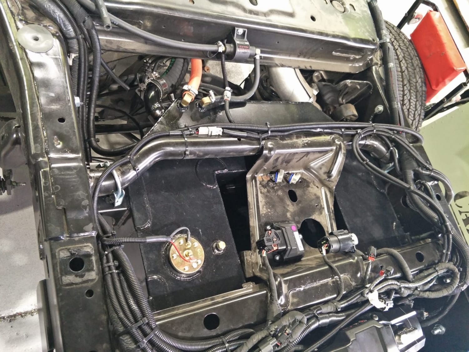 Brown Davis Dodge Ram 2500 3500 Long Range Fuel Tanks – Brown Davis ...