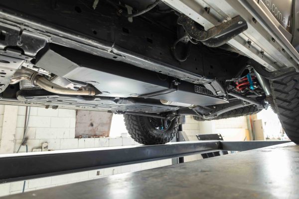 TOYOTA LANDCRUISER PRADO 250 SERIES – 75L SUB-TANK REPLACEMENT LONG ...